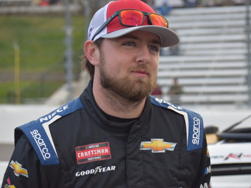 DGM Tabs Honeycutt For Dover Xfinity Race - Race Face TV