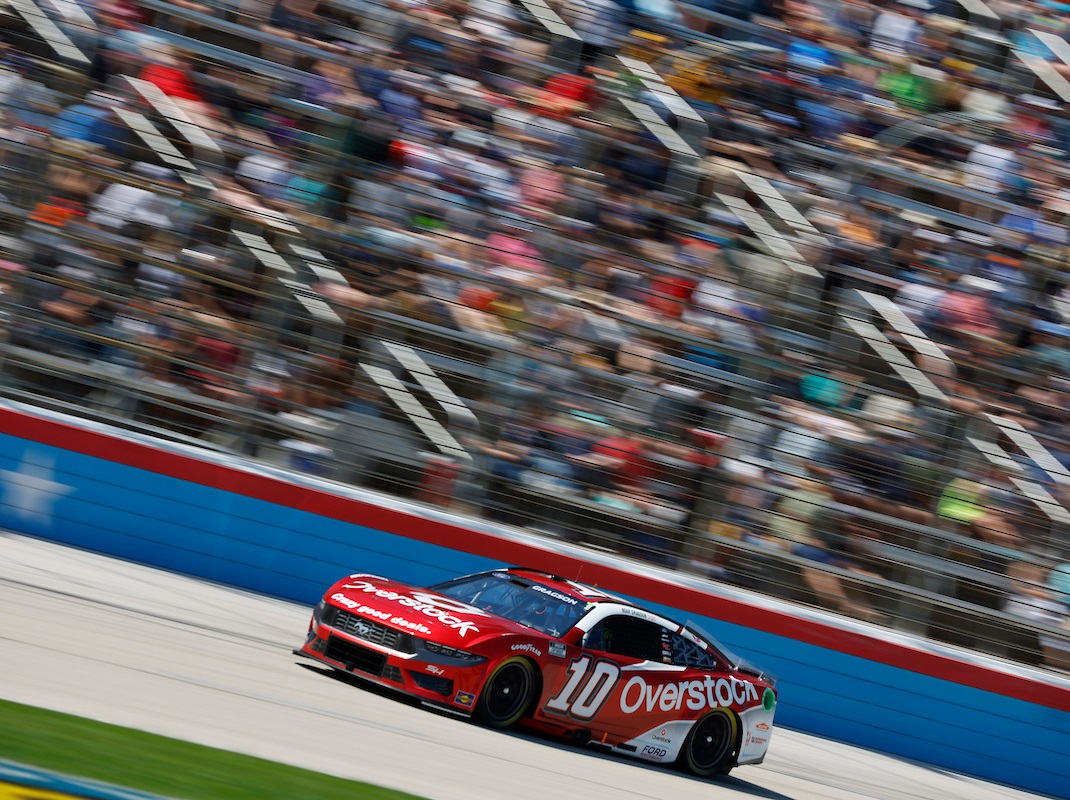 CORCORAN: NASCAR Cup Series Hot & Cold Takes - Race Face TV