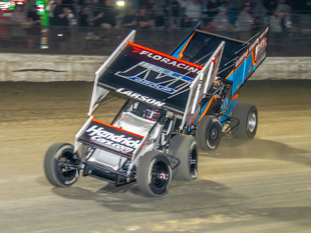 It's Larson Over Bell In Friday Reversal At Volusia - Race Face TV